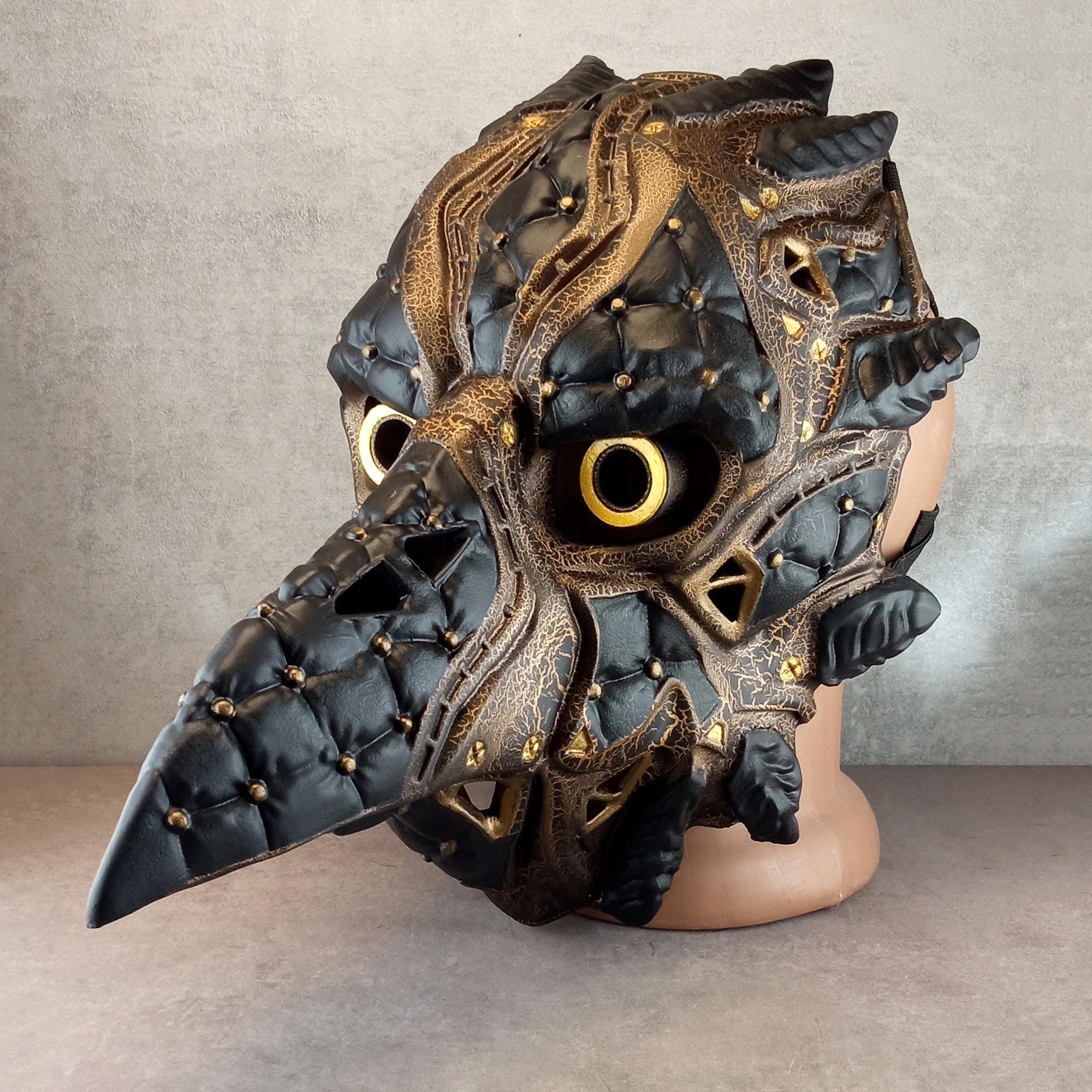Black and Bronze Cracked Cyberpunk Raven Mask – 3DMaskStudio